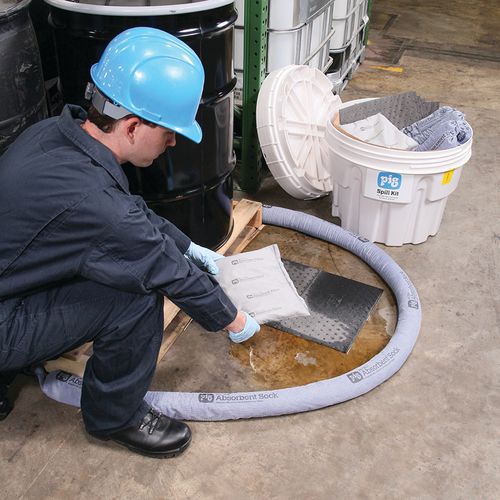 Absorbenter - spillkit med plastfat, Universal - Pig